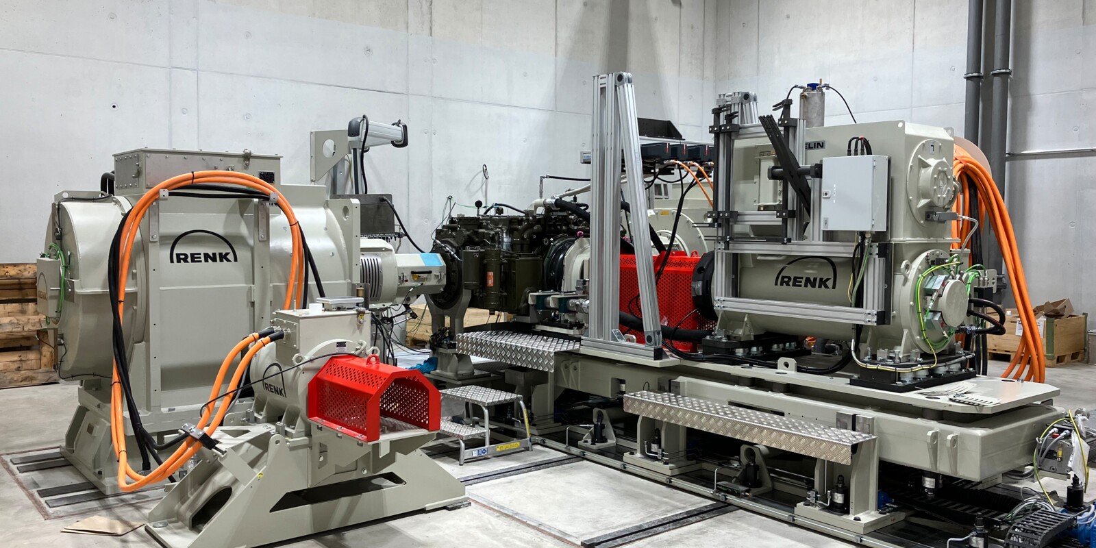 Gearbox test rigs for military vehicles - RENK