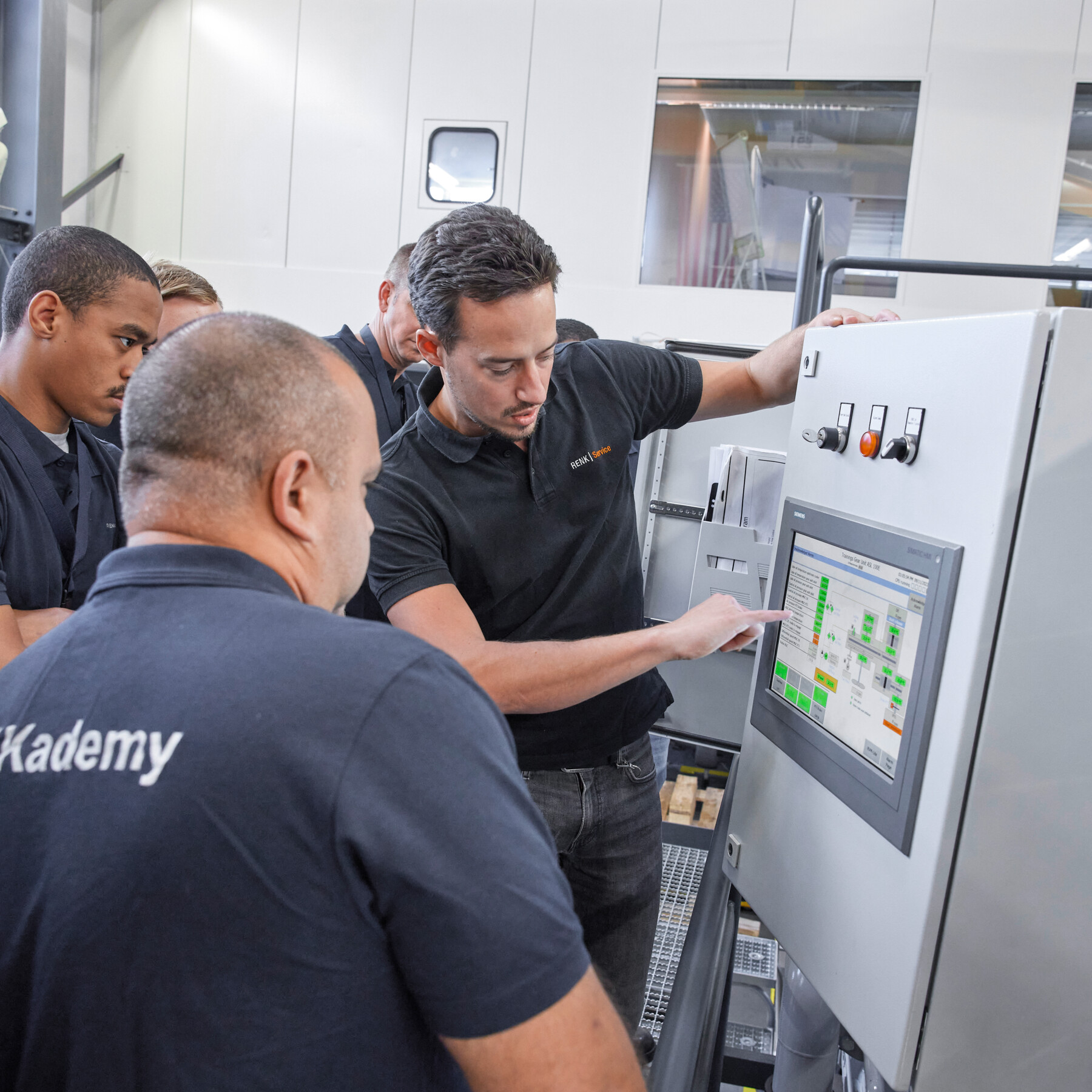 Machine and plant condition monitoring - RENK