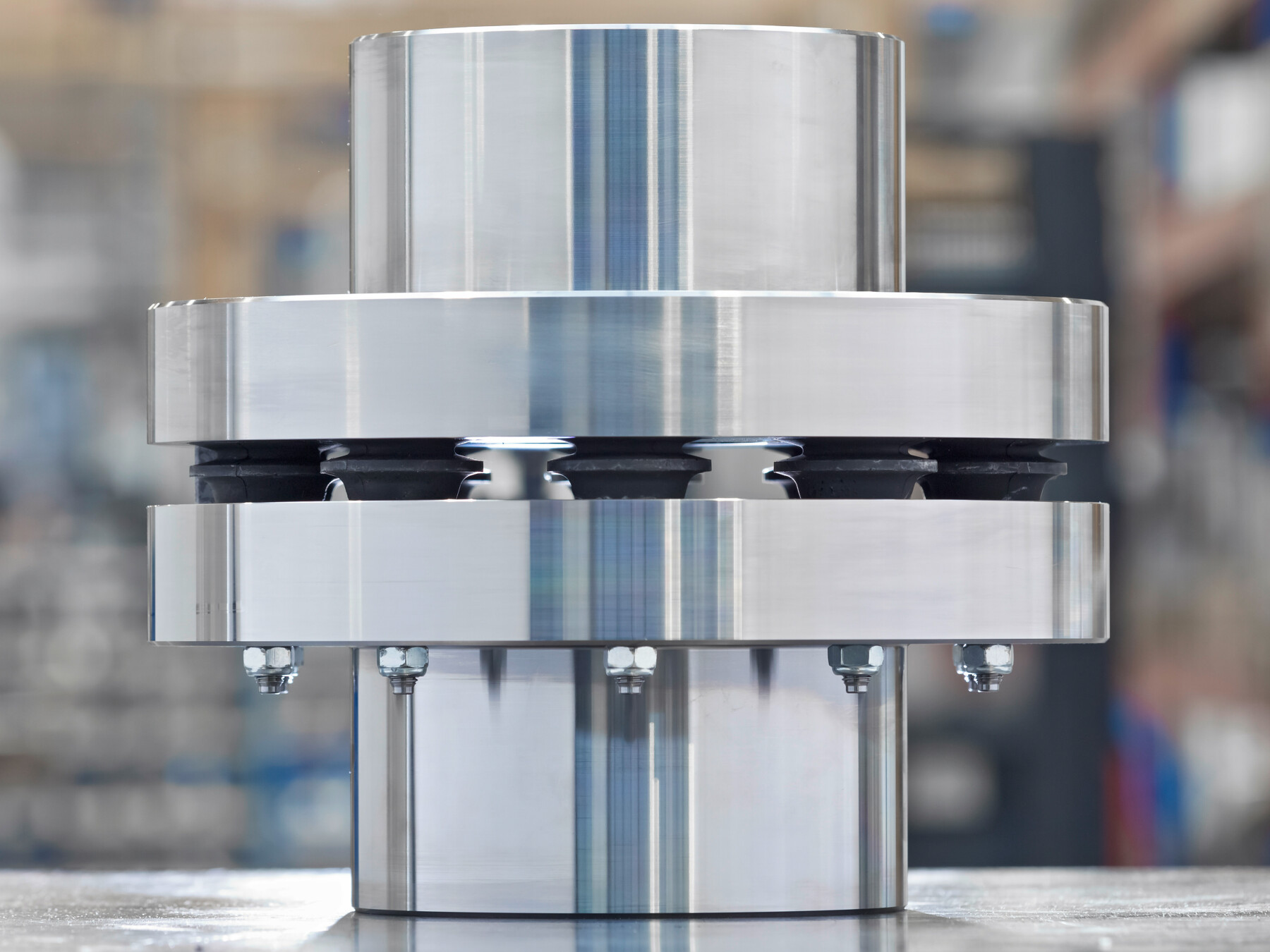 Flexible coupling for shock and vibration damping. - RENK