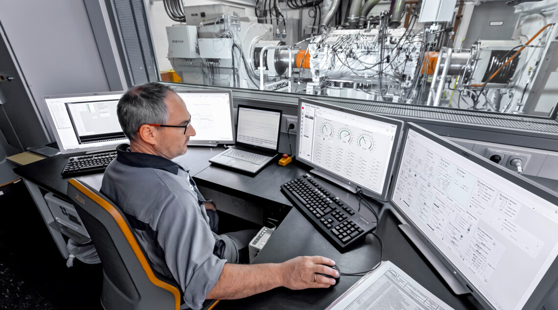 Machine and plant condition monitoring - RENK