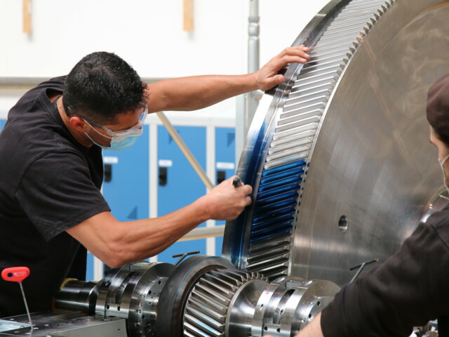 MULTICOM integral gear unit: Reliable, efficient high-speed power ...